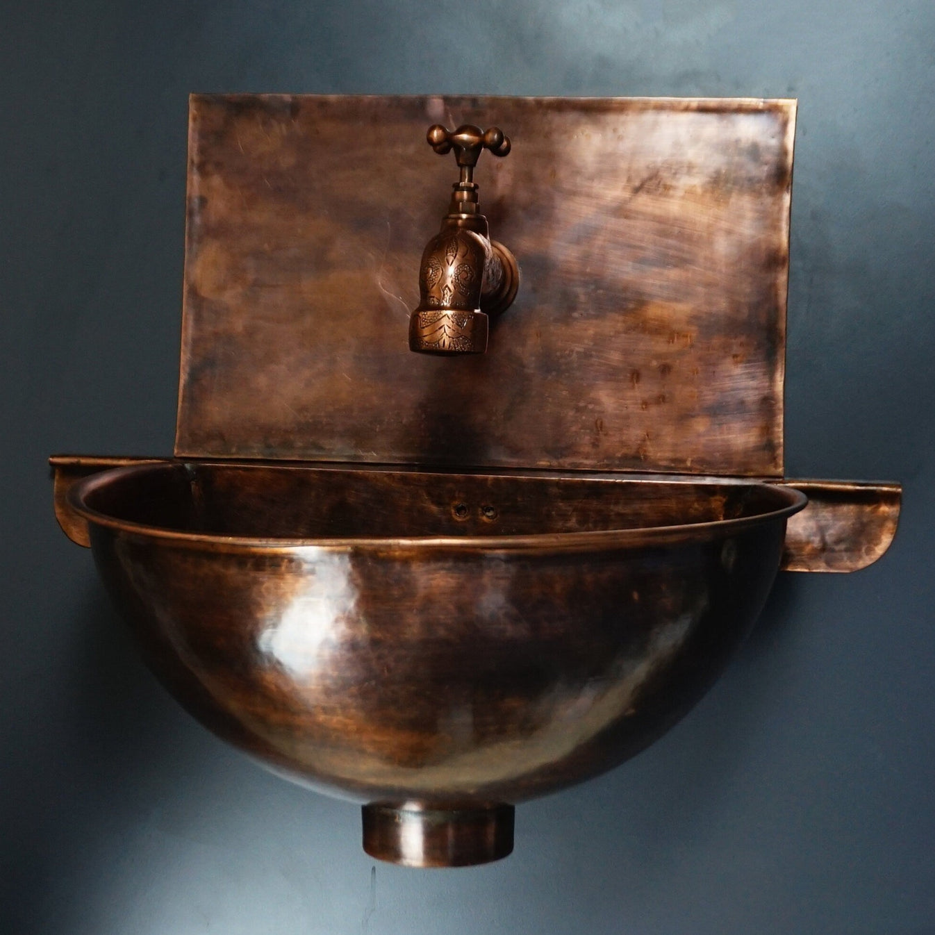 Rustic Copper Wall Mount Sink Bathroom - Vintage Charm for Bath Decor
